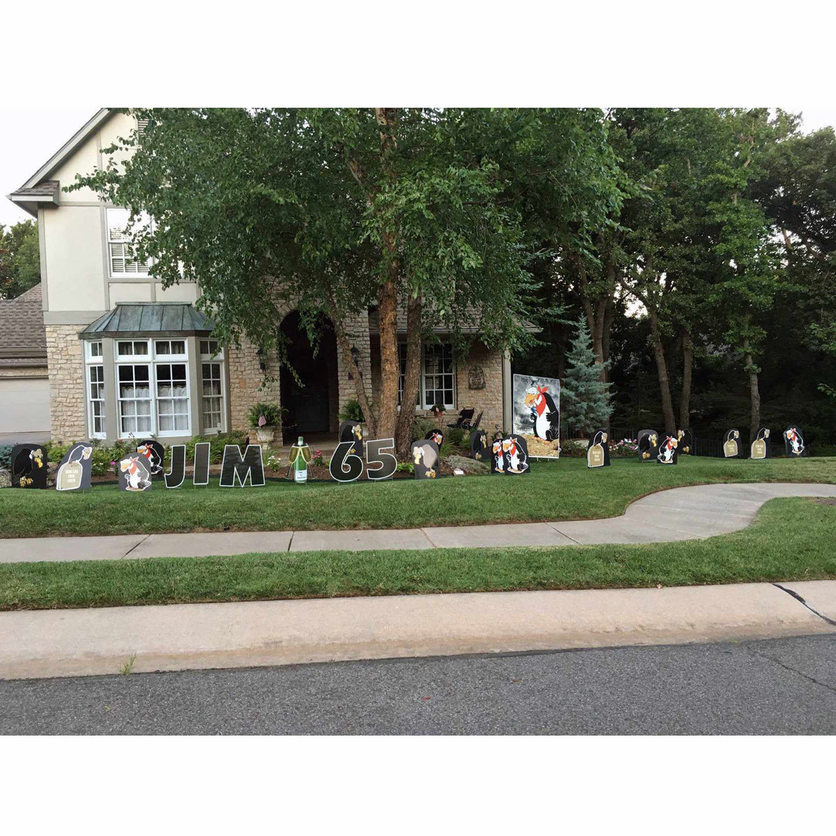 Buzzards Over The Hill Yard Display Signs – Smiles For All Occasions